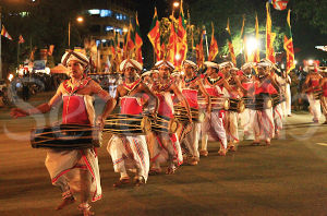 Esala Full Moon Poya 2019 in Sri Lanka, photos, Fair,Festival when is ...