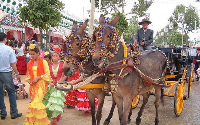La Feria de abril de Sevilla 2018 2018 in Seville Spain, Fairs ...