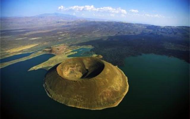Lake Turkana, Kenya - places to see in Lake Turkana, best time to visit ...