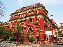 25 Most Haunted Places in India, 1. Bhangarh Fort, 2. Grand Paradi ...