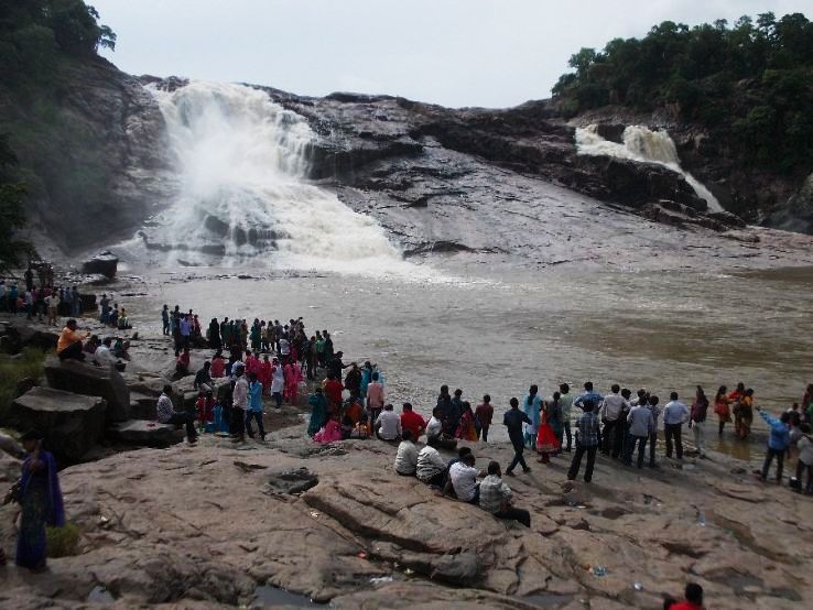 The ultimate guide for the journey from Hyderabad to Kuntala waterfalls ...
