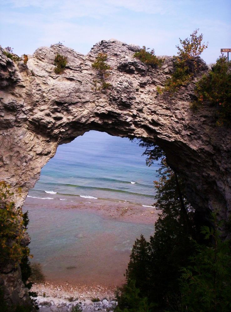 15 Incredible Sea Arches around the World - Hello Travel Buzz