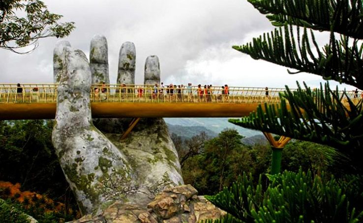 The Golden Bridge- a Piece of Fascination - Hello Travel Buzz