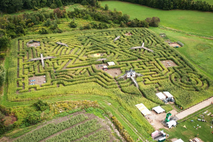10 Most Incredible Mazes and Labyrinths - Hello Travel Buzz