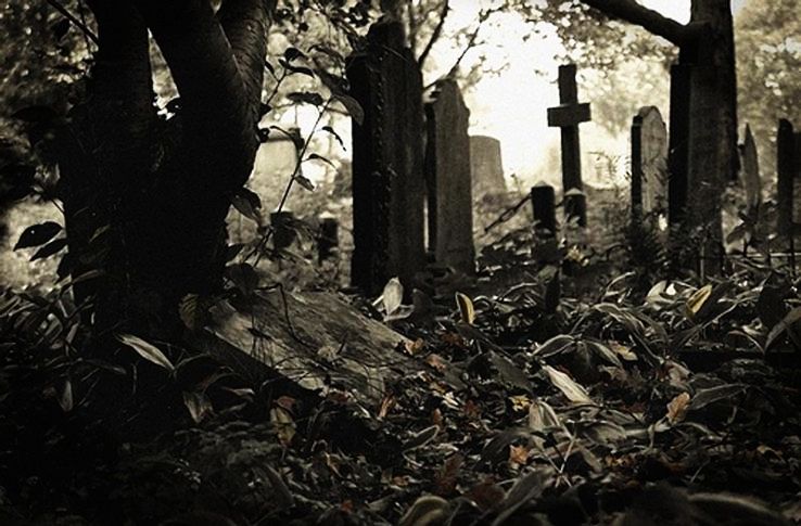 7 Most Haunted Places In and Around Hyderabad - Hello Travel Buzz