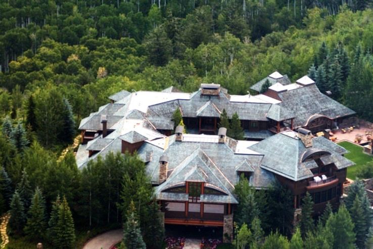 10 Biggest Residential Places On Earth - Hello Travel Buzz