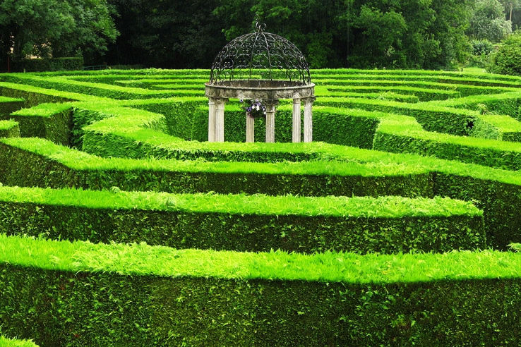 10 Most Incredible Mazes and Labyrinths - Hello Travel Buzz