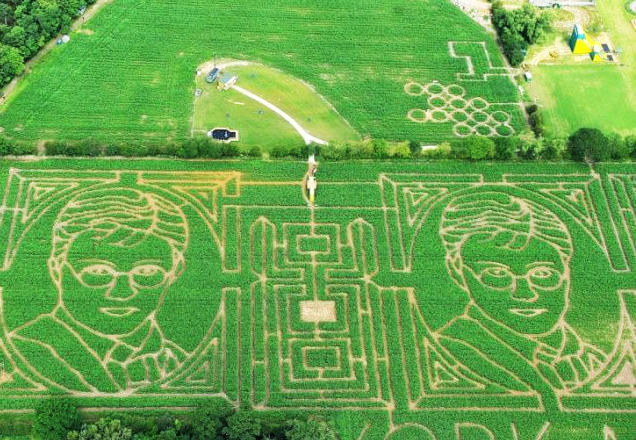 10 Most Incredible Mazes and Labyrinths - Hello Travel Buzz