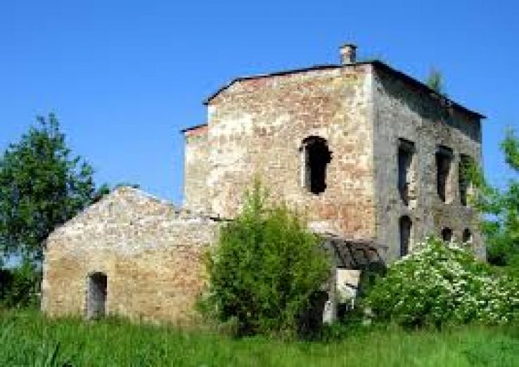 Cmielow Castle, cmielow, Poland - Top Attractions, Things to Do ...