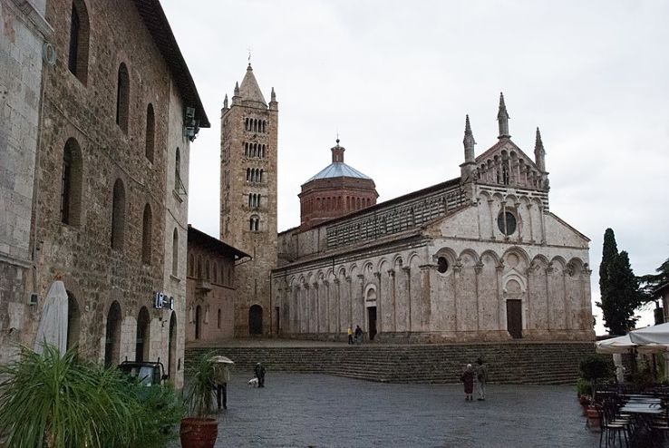 Massa Cathedral in massa Italy - reviews, best time to visit, photos of ...