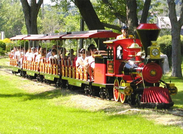 Riverview Park & Zoo 2021, #7 top things to do in peterborough, ontario ...